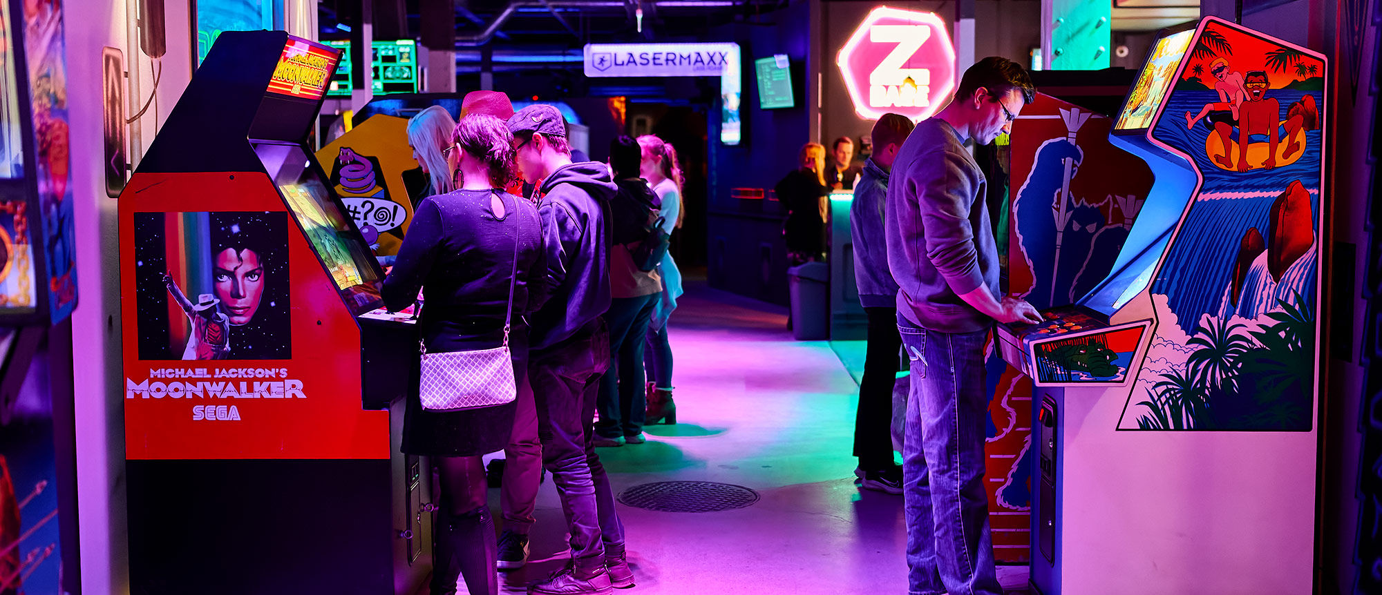 Arcade Gallery - Retropelibaari - ZBase Viihdekeskus Tampere
